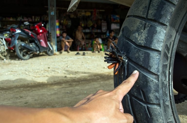 Sering Melihat Ban Motor Benjol-Benjol, Inilah Penyebabnya!