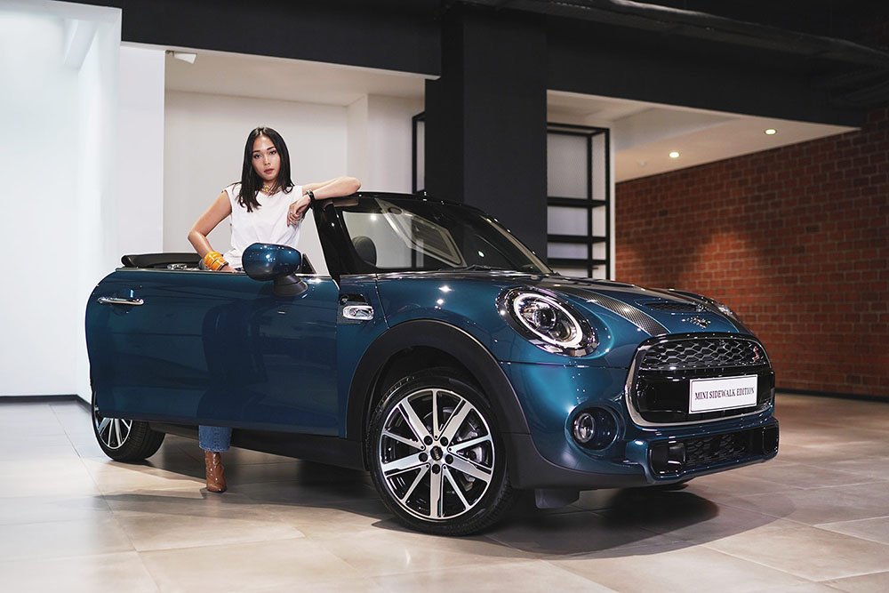 New MINI Cabrio Sidewalk Edition, Hadir Dengan Desain Unik - Autos.id