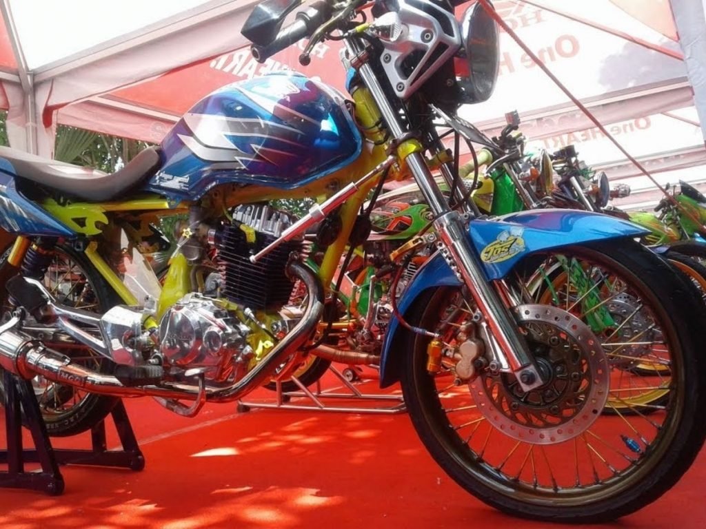 Honda Megapro Primus, Motor Sport Legendaris yang Sering di Kustom
