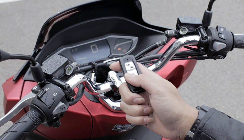 Mengenal Lebih Dekat Tentang Smart Key System Pada Motor - Autos.id