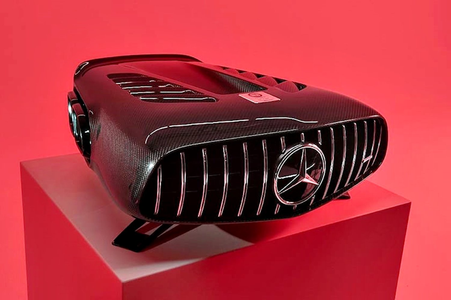 Mercedes-AMG Luncurkan Speaker Box Serat Karbon yang Terinspirasi dari ...