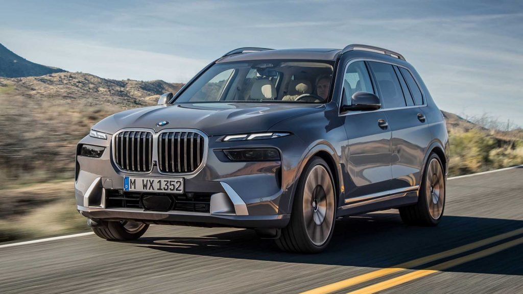 Masalah Pada Jok Baris Ketiga, BMW Recall Model X7 - Autos.id