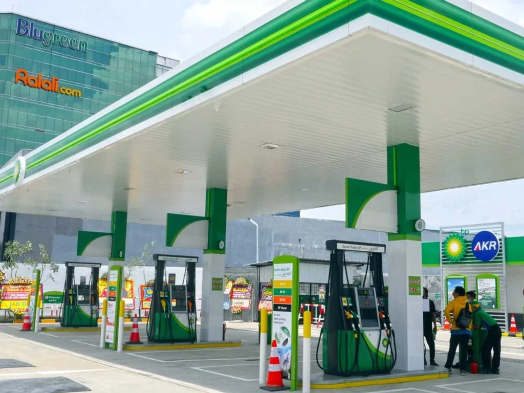 Perbandingan Harga BBM BP dan Shell Terbaru Di Januari 2023 - Autos.id