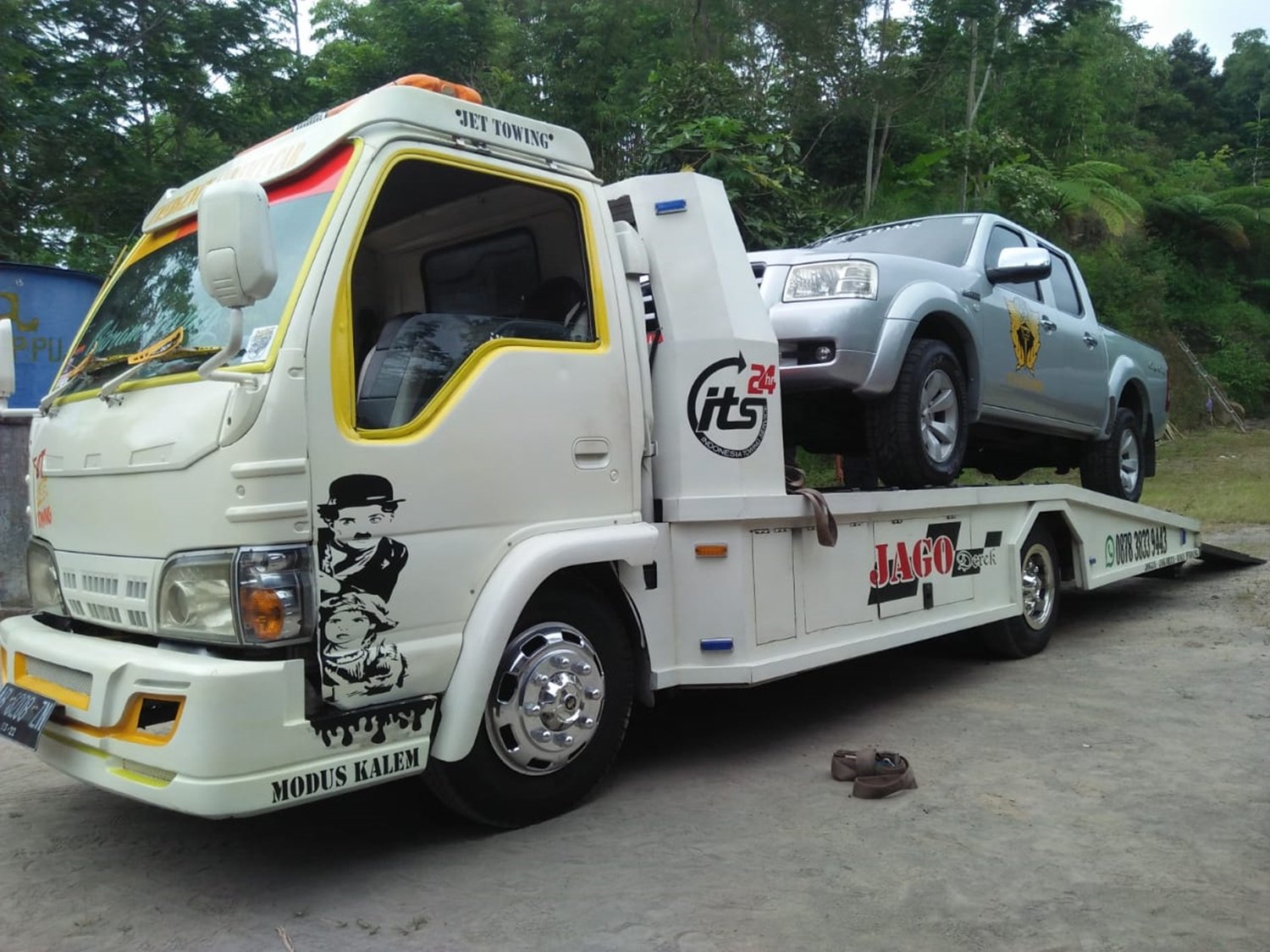 Mengenal Jenis Jasa Derek Mobil dan Estimasi Biayanya - Autos.id