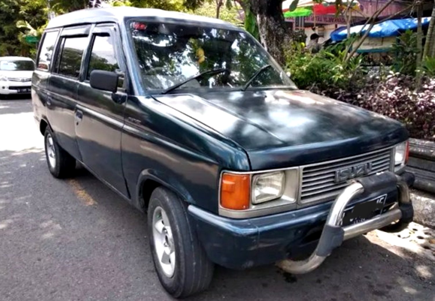 Generasi Isuzu Panther Dari Masa ke Masa - Autos.id