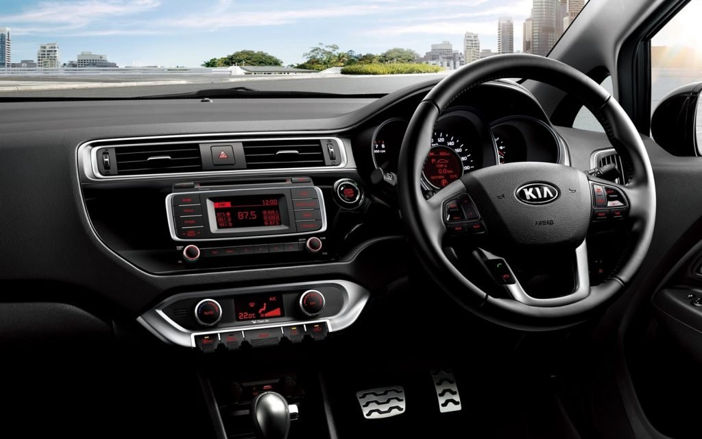 Kia Rio 2014: Spesifikasi dan Harganya - Autos.id