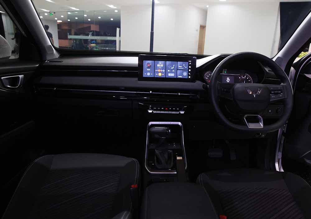 Hanya Dengan Rp 200 Jutaan, Fitur Wuling Alvez Sudah Siap Bersaing ...