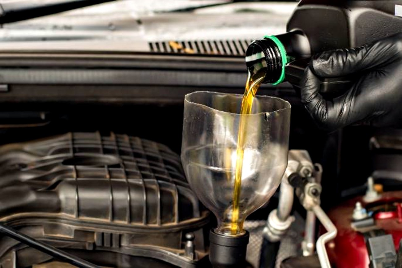 Mengenal Engine Flush Mobil dan Tips Menggunakannya • SoPasti.Com