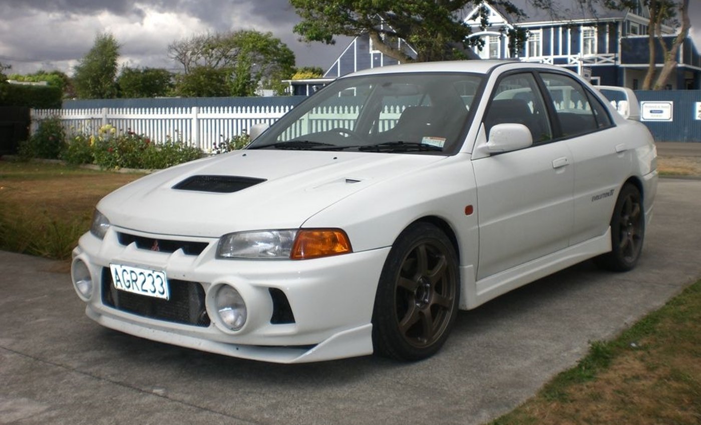 Mengenal Mitsubishi Lancer Evolution: Sejarah dan Berbagai Generasinya ...