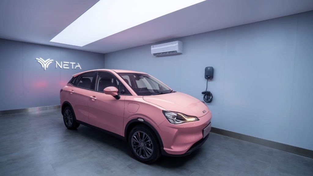 Inilah Indikator Penting Dalam Mobil Listrik NETA V - Autos.id