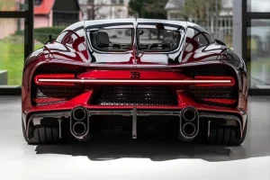 Sambut Tahun Naga 2024, Bugatti Hadirkan Chiron Super Sport Red Carbon ...