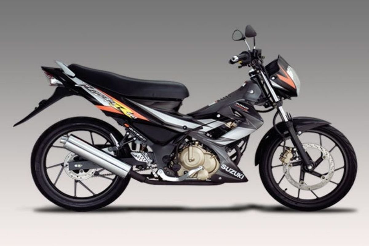 Ngulik Sejarah Suzuki Satria, Motor Anak Muda dari 2-Tak ke Satria 2025 ...