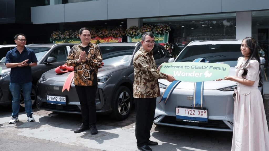 Diler ke-4 Geely di Sukarno Hatta Bandung, Siap Layani 3S - Autos.id